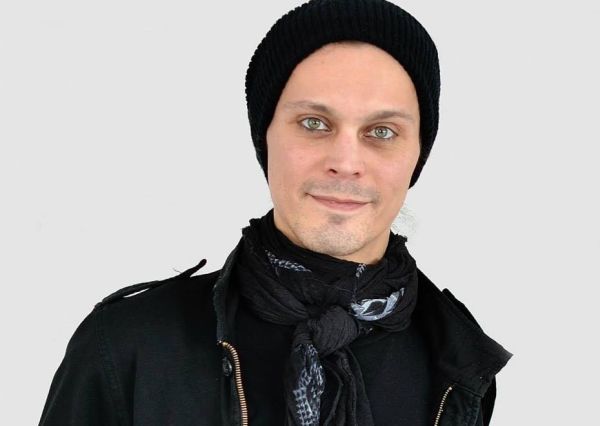 Ville Valo and the forgotten absolute of love. Portrait of the artist ...